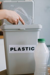 7 Tips to Reduce Single-Use Plastics When Attending Events