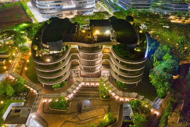 How Innovative Green Buildings Help Reduce Carbon Emissions