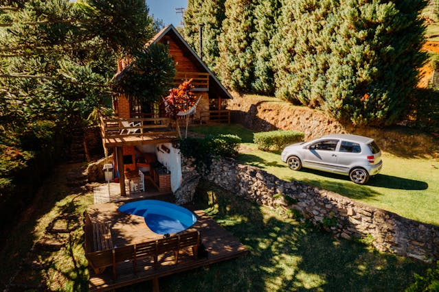 Embrace Nature: 7 Ways to Live More in Tune with Outdoors